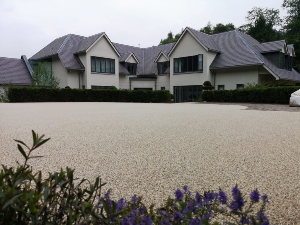 White Marble Resin Driveway Effingham – TTS Surfacing Limited